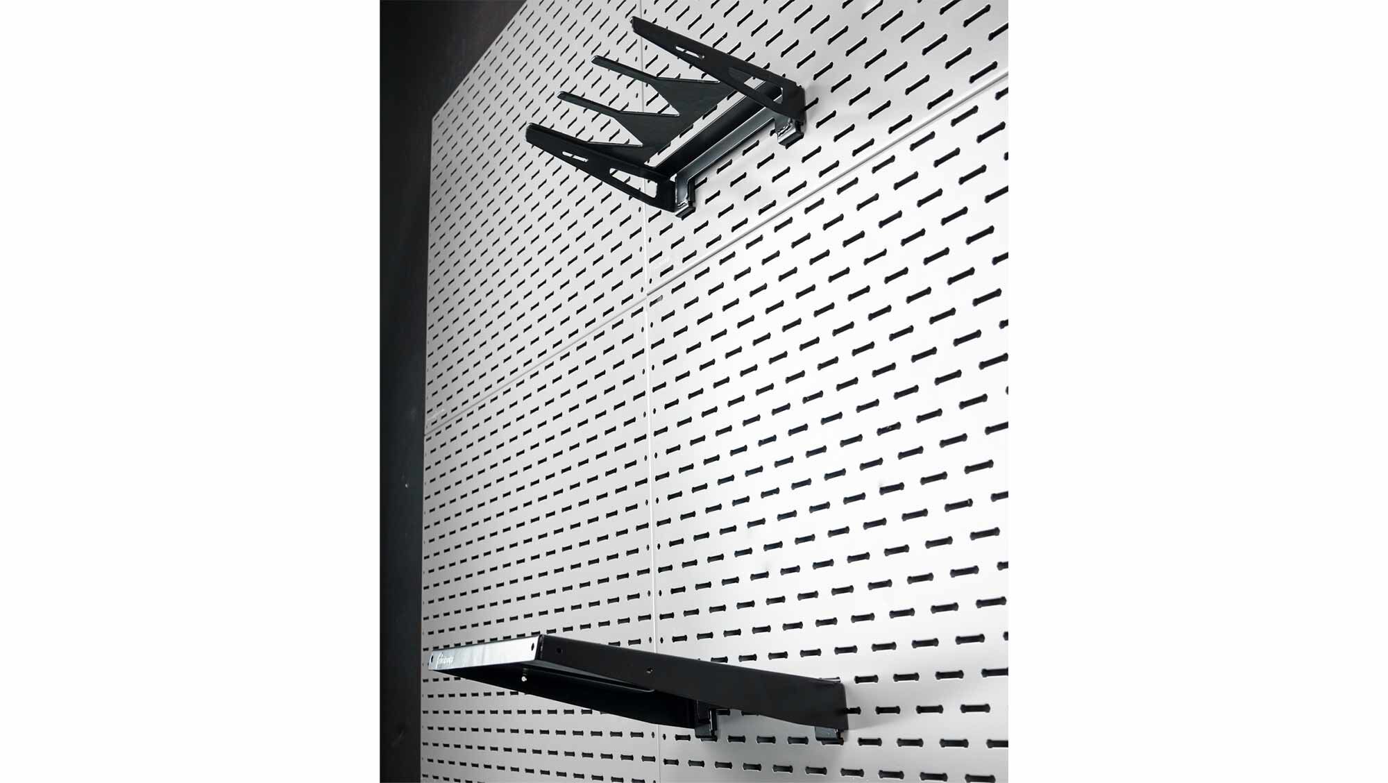 SecureWall - Vertical Gun Rack | Lockdown