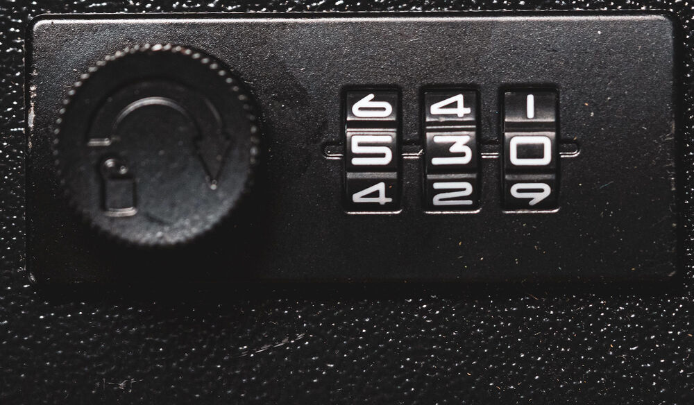 gun vault safe code reset