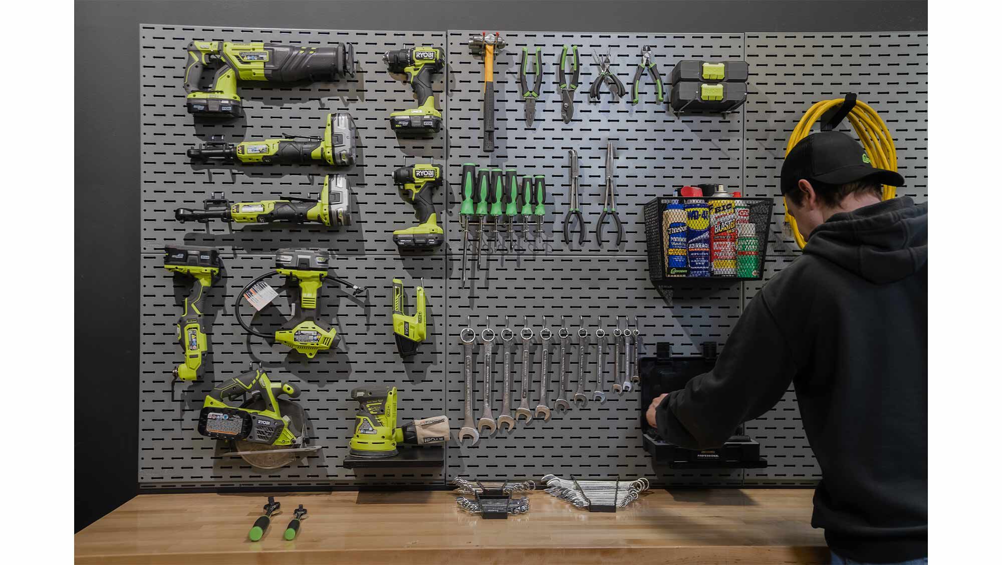 SecureWall - Standard Panel | Lockdown